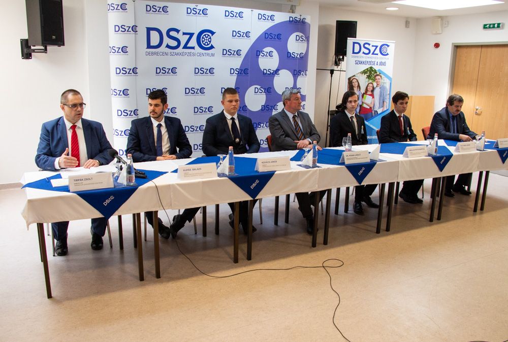 Továbbra is a legjobbak között a DSZC | Hírek | Debreceni Szakképzési ...